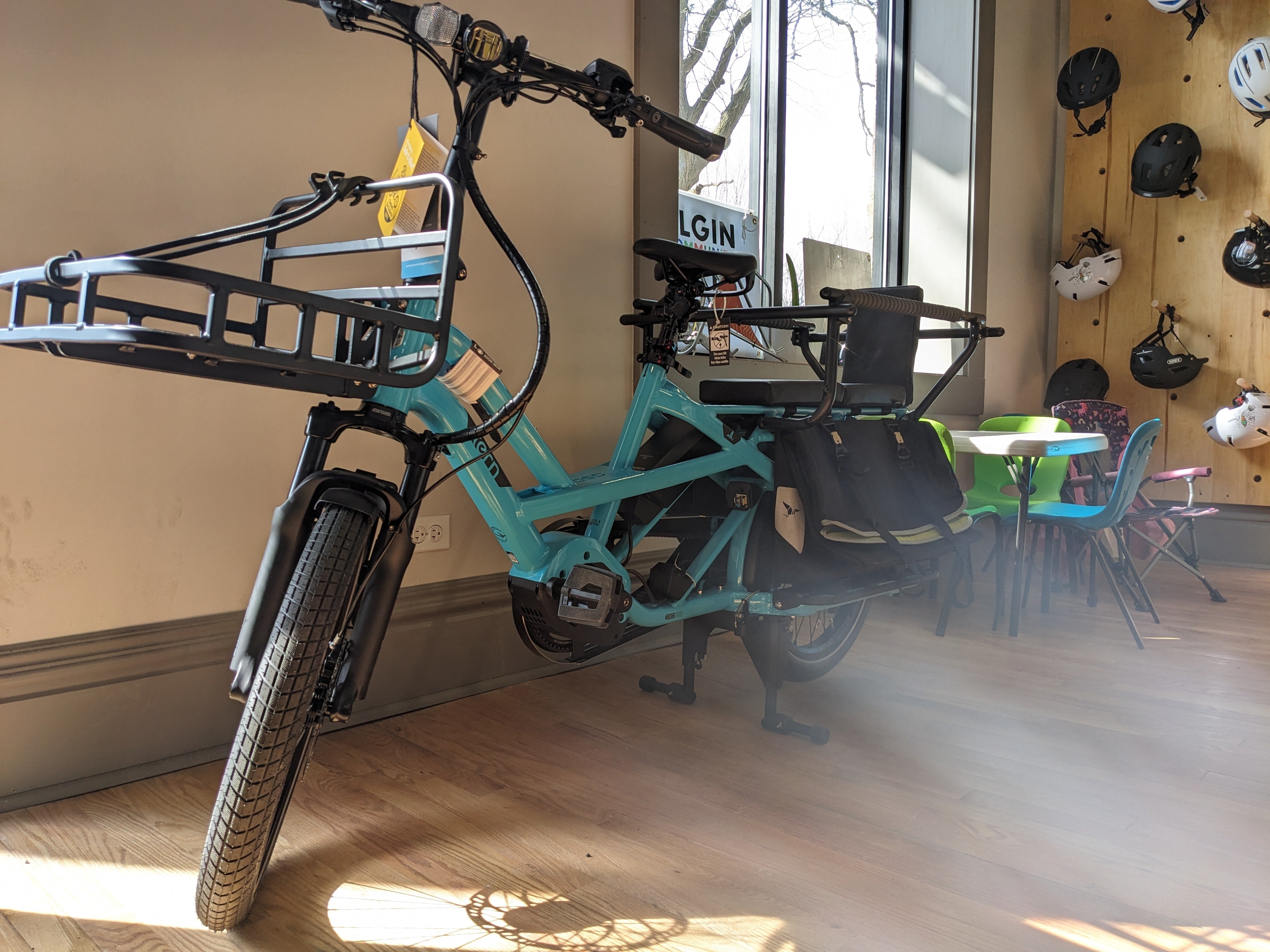 SOLD / Tern GSD S00 LX, Beetle Blue/Dark Grey – Offbeat Bikes